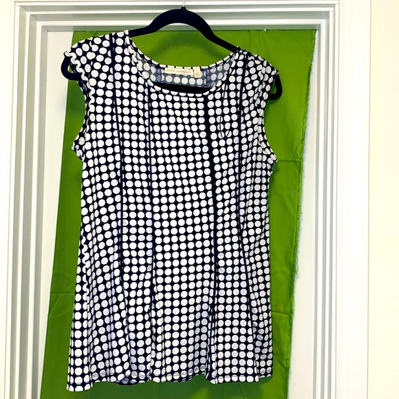Maria Gabrielle | Tops | Marie Gabrielle Sleeveless Blouse Size Large ...